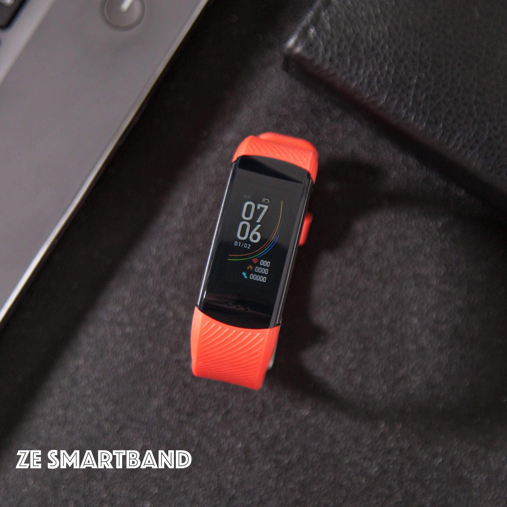 ZE Smart Band 1 with Body Temperature Monitoring - ZE Technology